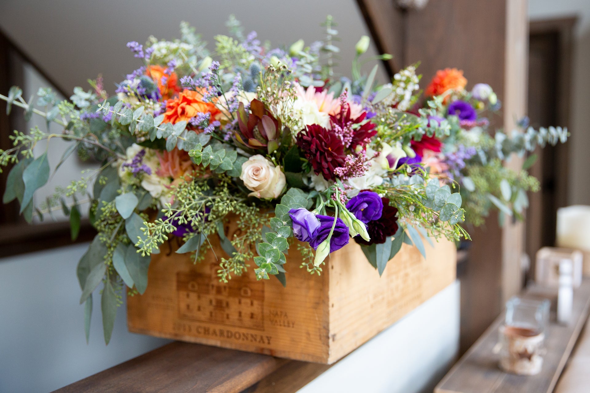 Modern Flower Arrangements in Lyman | Southern Blooms & Boutique ...